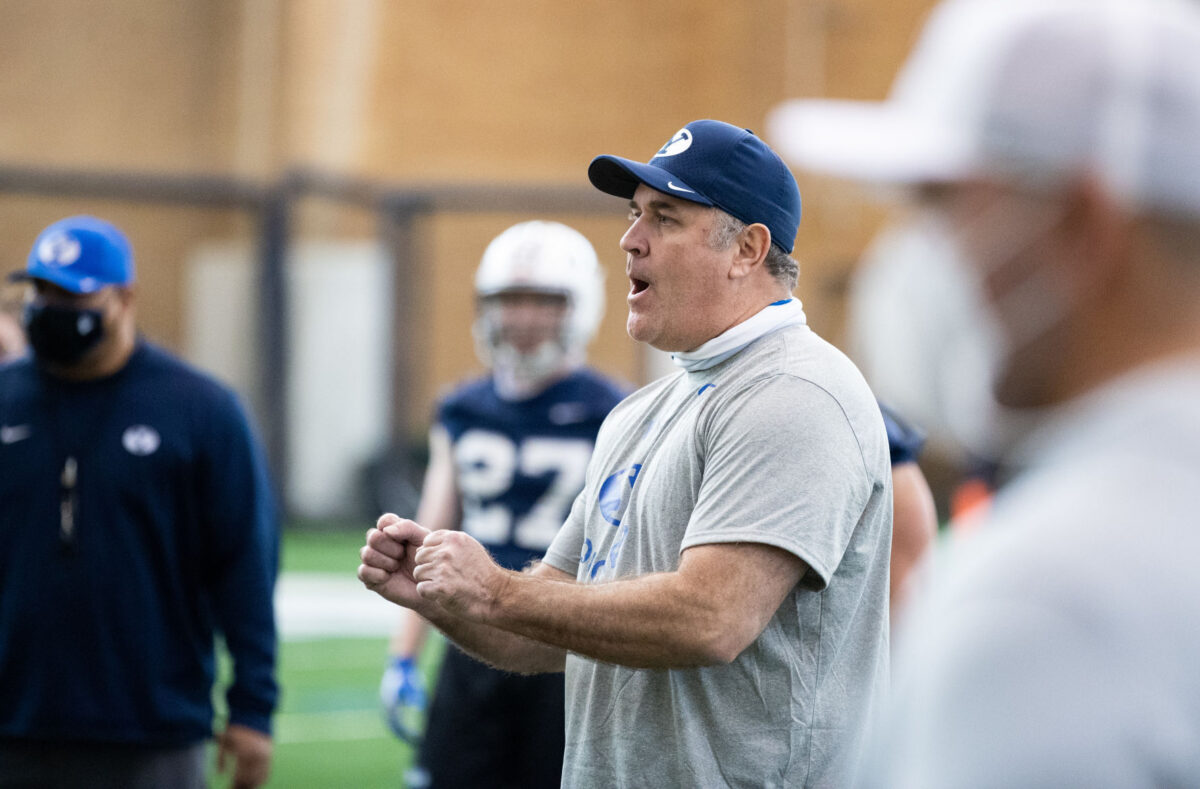 New BYU football linebackers coach took road less traveled to join ...